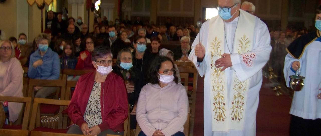 FOTO: Kako je potekal blagoslov velikonočnih jedi? | Sobotainfo.com