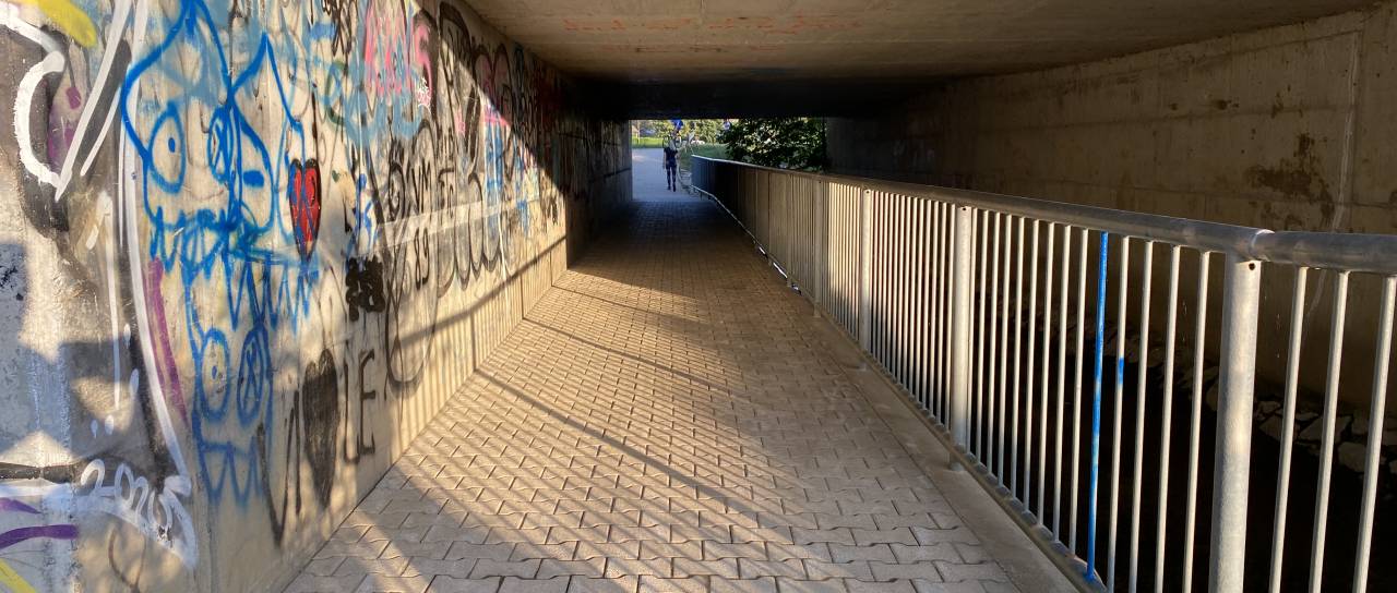 Končno! Tudi po našem opozarjanju podhod končno očistili blata ...