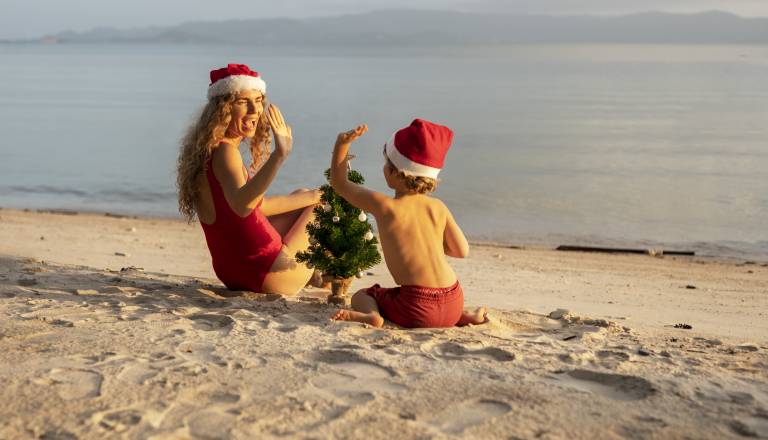 SILVESTROVANJE NA PROSTEM Z BOMB SHELL | Ptujinfo.com