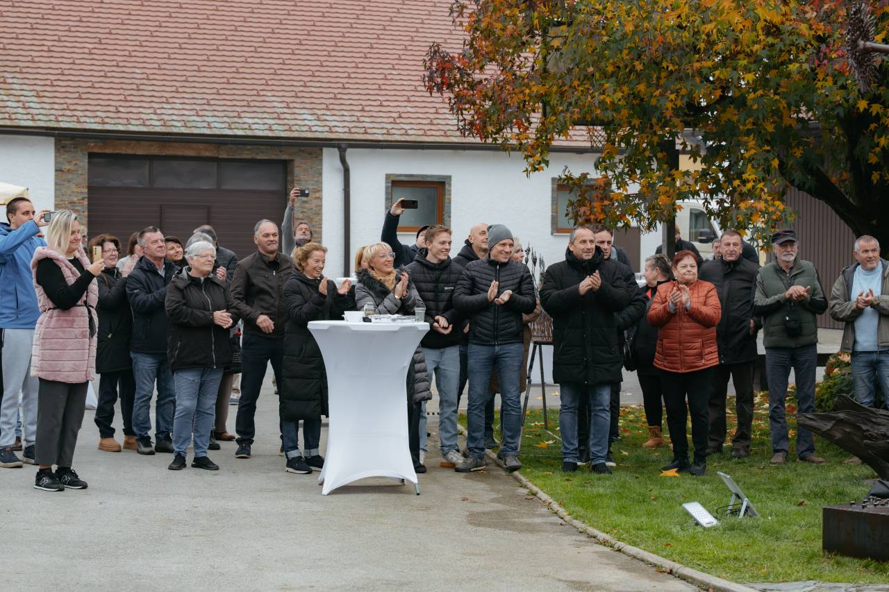 Pri Paldaufovih iz Vučje vasi poslej poleg znamke BeEko tudi Jurakovo ...