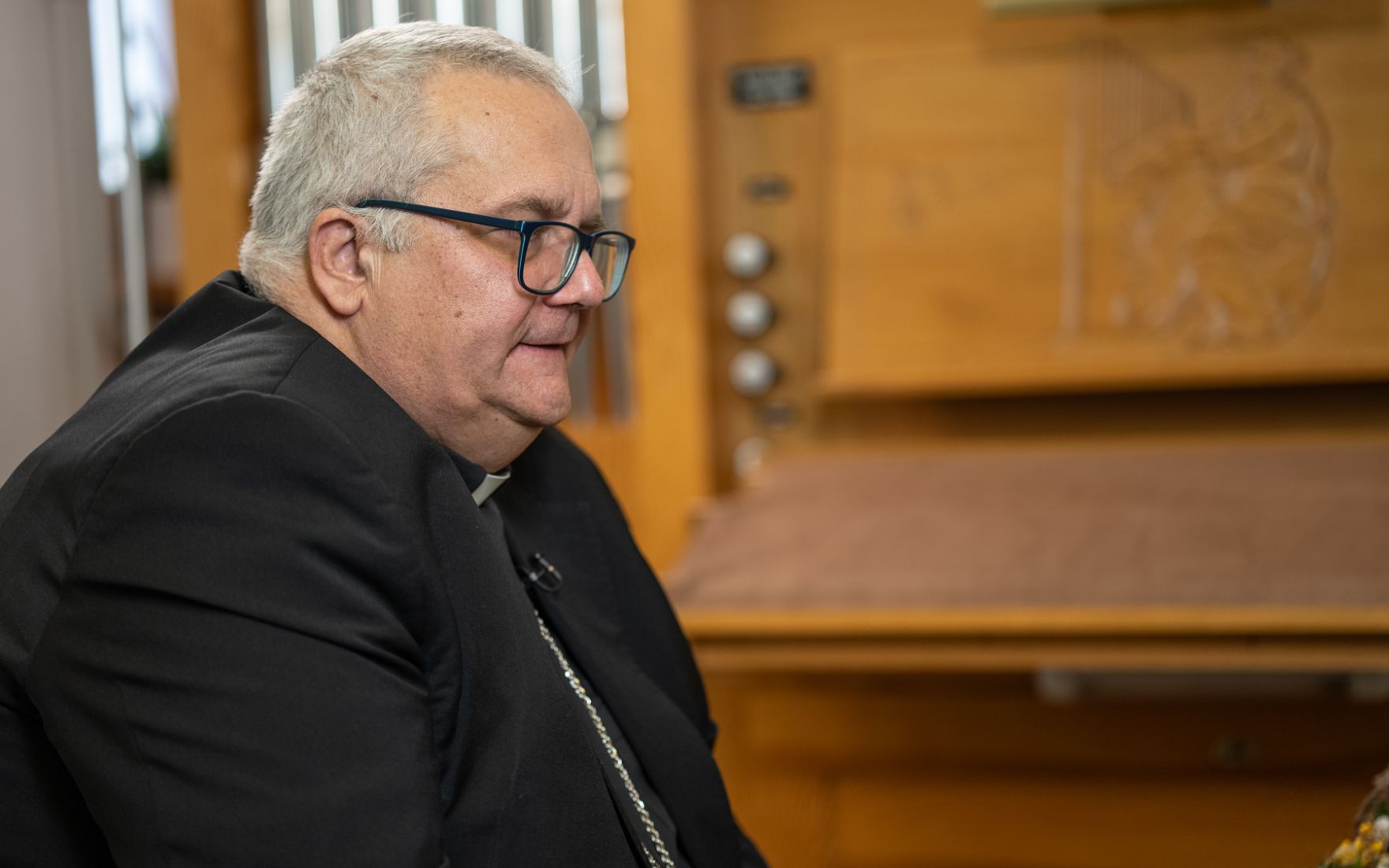 VIDEO: Škof Peter Štumpf pred odhodom v Koper in slovesu iz Murske ...