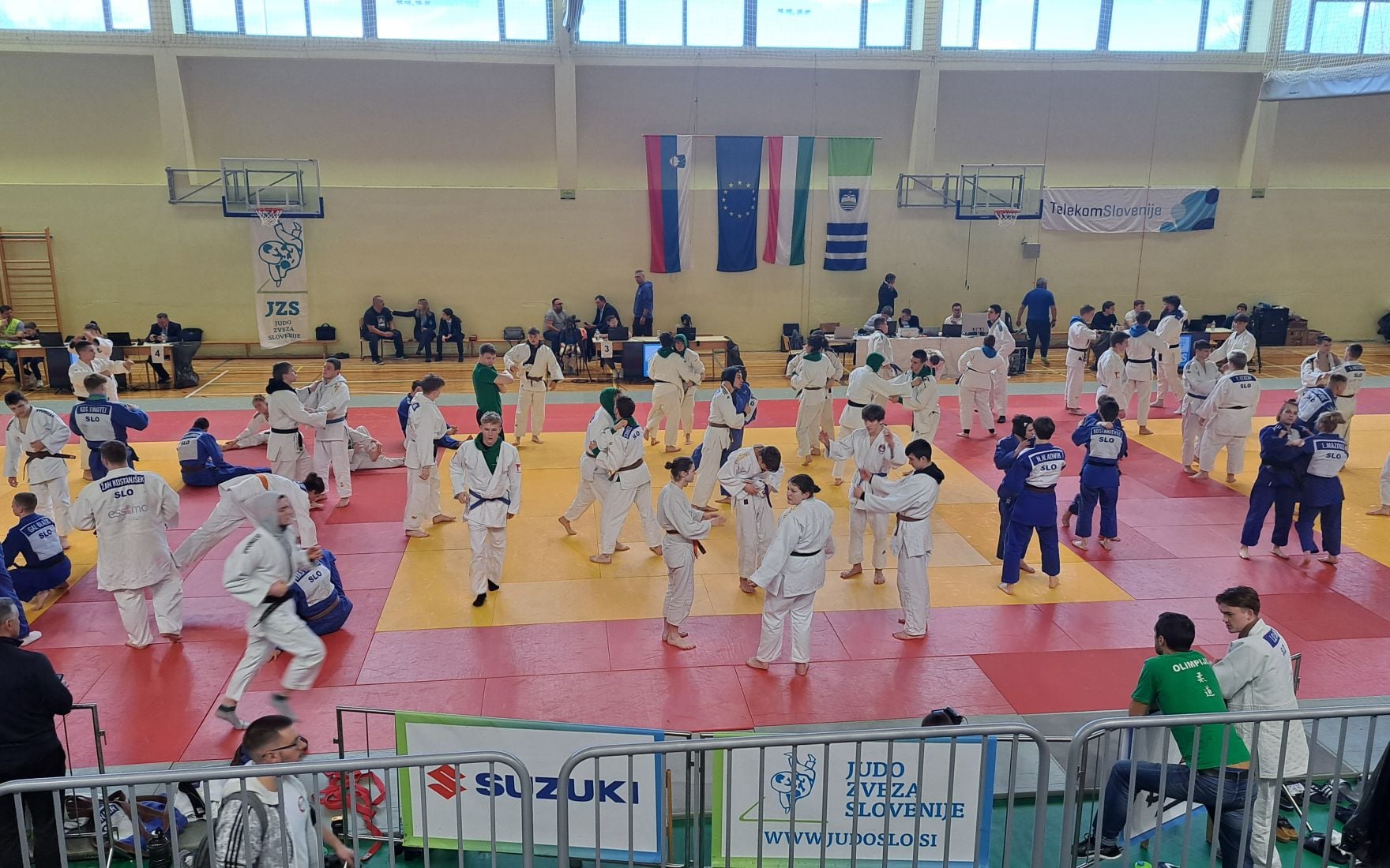 FOTO: V Lendavi izvedli državno prvenstvo mladink in mladincev v judu ...