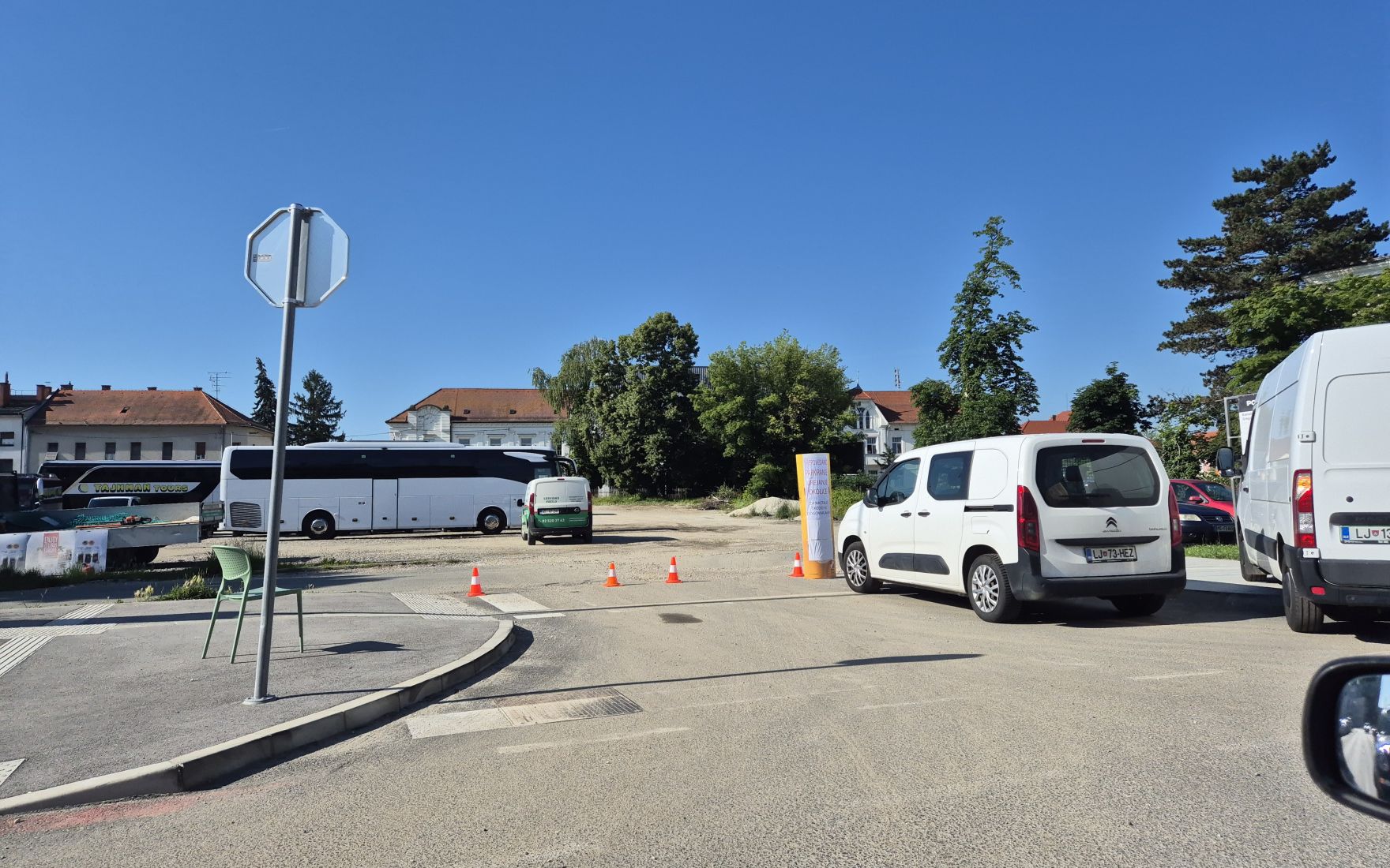 Zadnje brezplačno parkirišče v središču mesta zaprto, kaj se dogaja ...