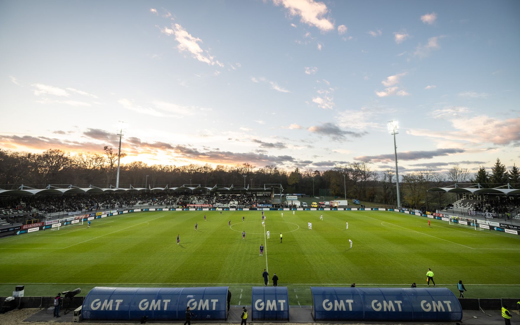 Iz Dinama k Muri trije nogometaši? Predstavniki črno-belih naj bi se ...