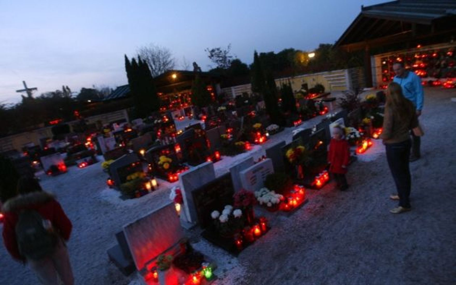 Prvi november - dan mrtvih ali dan spomina na mrtve | Sobotainfo.com