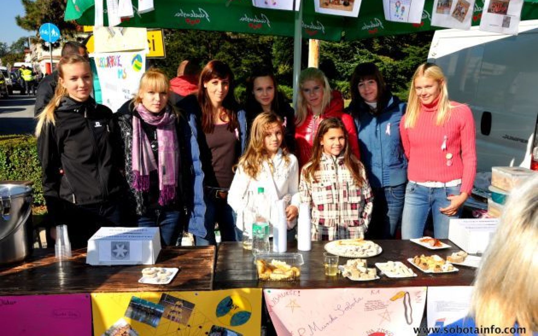 FOTO in VIDEO: Trejzino senje napolnilo center mesta | Sobotainfo.com