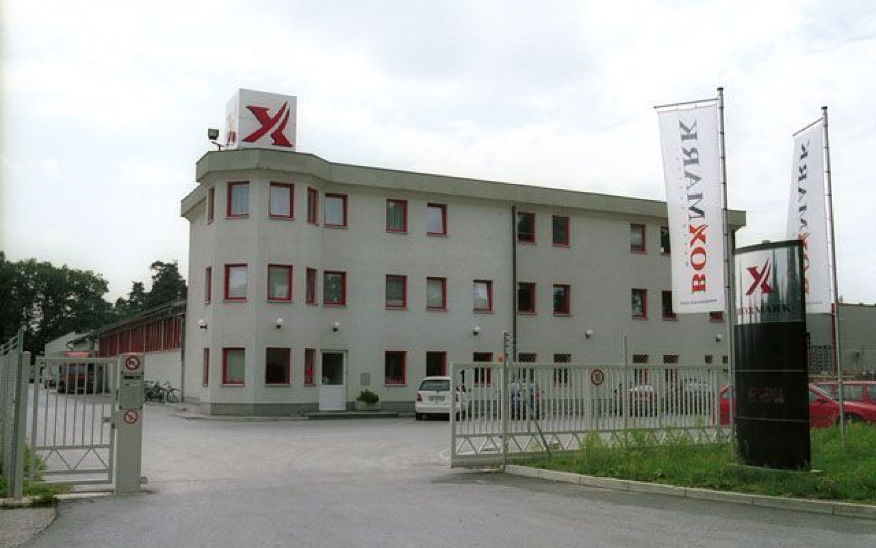 Dvesto zaposlenih bo lahko nadaljevalo z delom | Sobotainfo.com