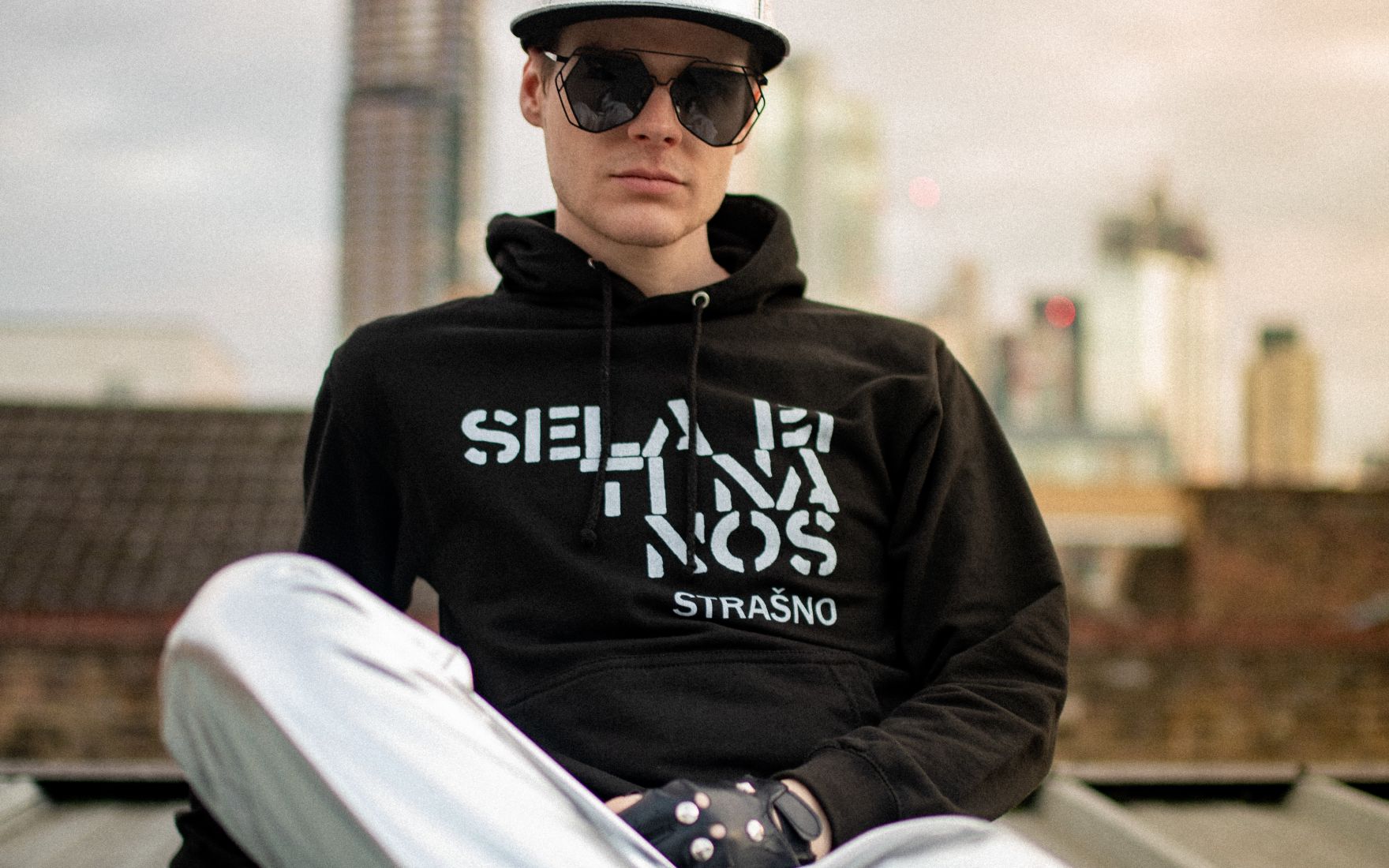 FOTO in VIDEO: Prekmurec Joseph Sraka - od manekena do glasbenika ...