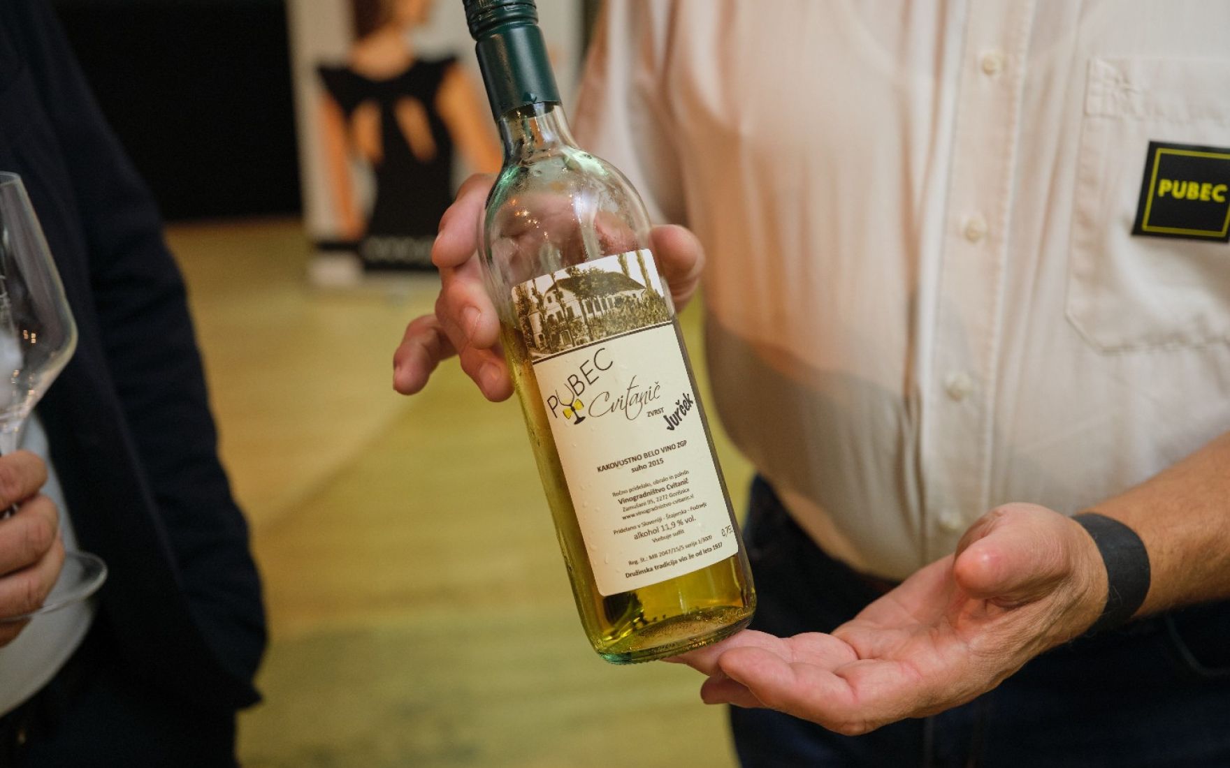 FOTO: 18 štajerskih vinarjev se je z mladimi vini predstavilo tudi v ...