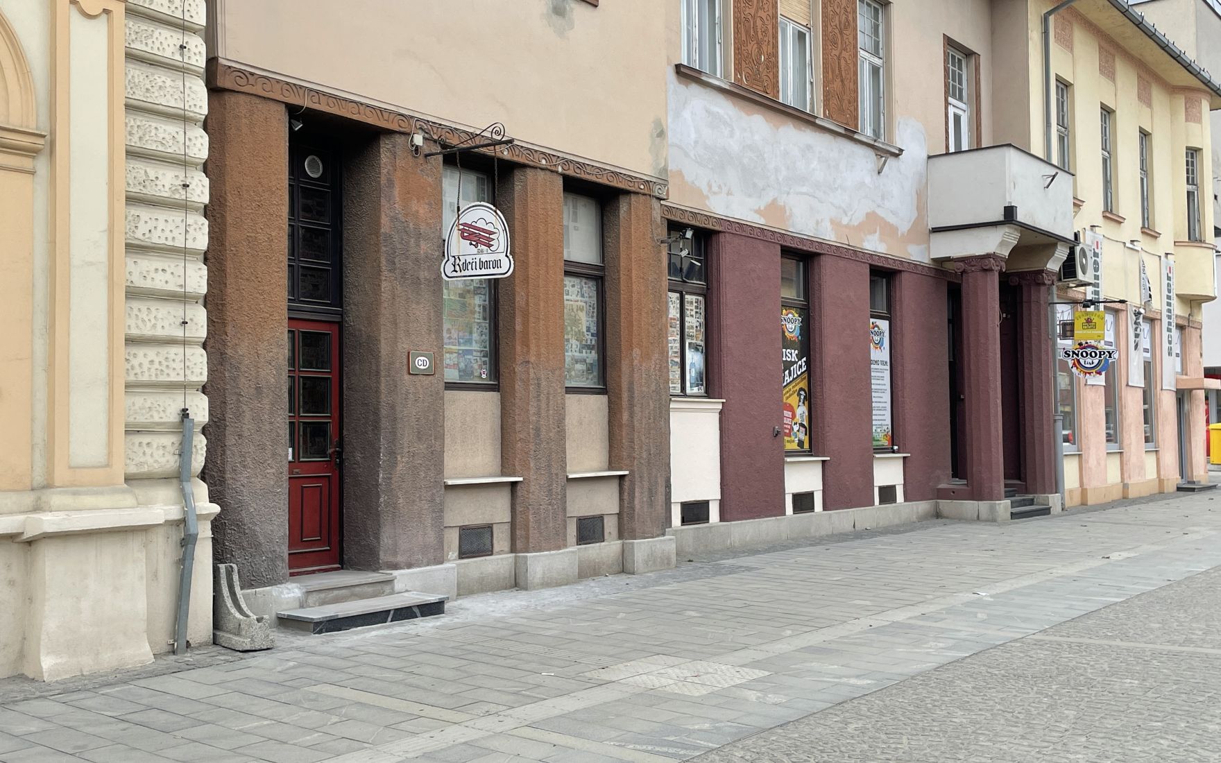 Rdeči Baron kmalu v egipčanski podobi z izvirno glasbo in šišo, to nam ...