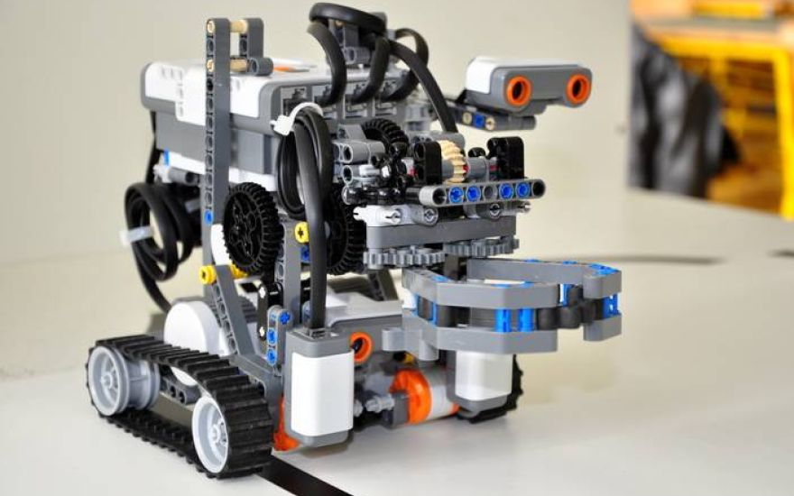Pomurje bogatejše za regijski center robotike | Sobotainfo.com