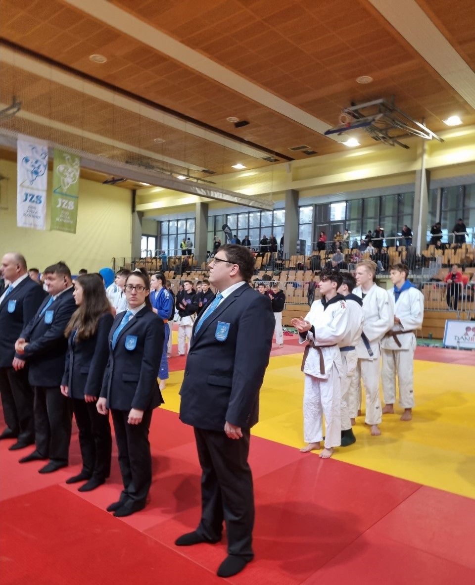 FOTO: Prekmurski judoisti uspešni na državnem prvenstvu v Lendavi ...