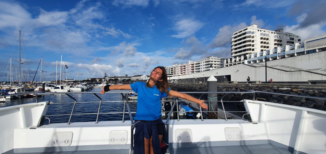 Opazovanje kitov na Azorih, vodenje s sanmi po zasneženi Finski ... 25 ...