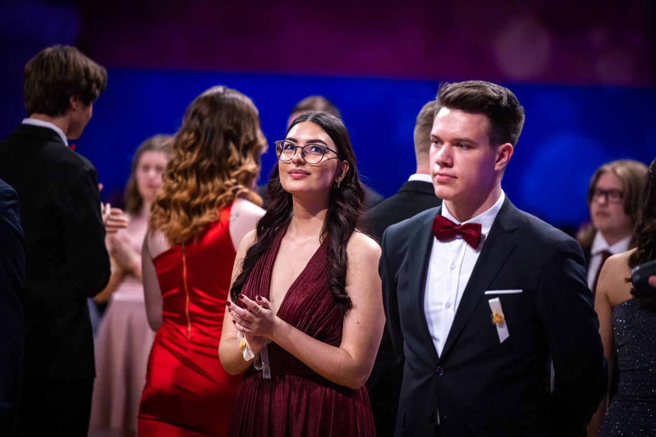 FOTO in VIDEO: Tako so maturantski ples odplesali dijaki Srednje ...