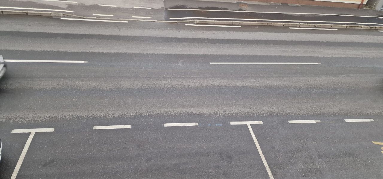 FOTO in VIDEO: Po razsutju tovora cesta na Lendavski ulici znova odprta | Sobotainfo.com